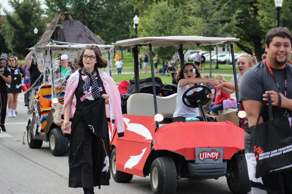 Crimsonettes Dance Team wins Homecoming parade float contest – The ...