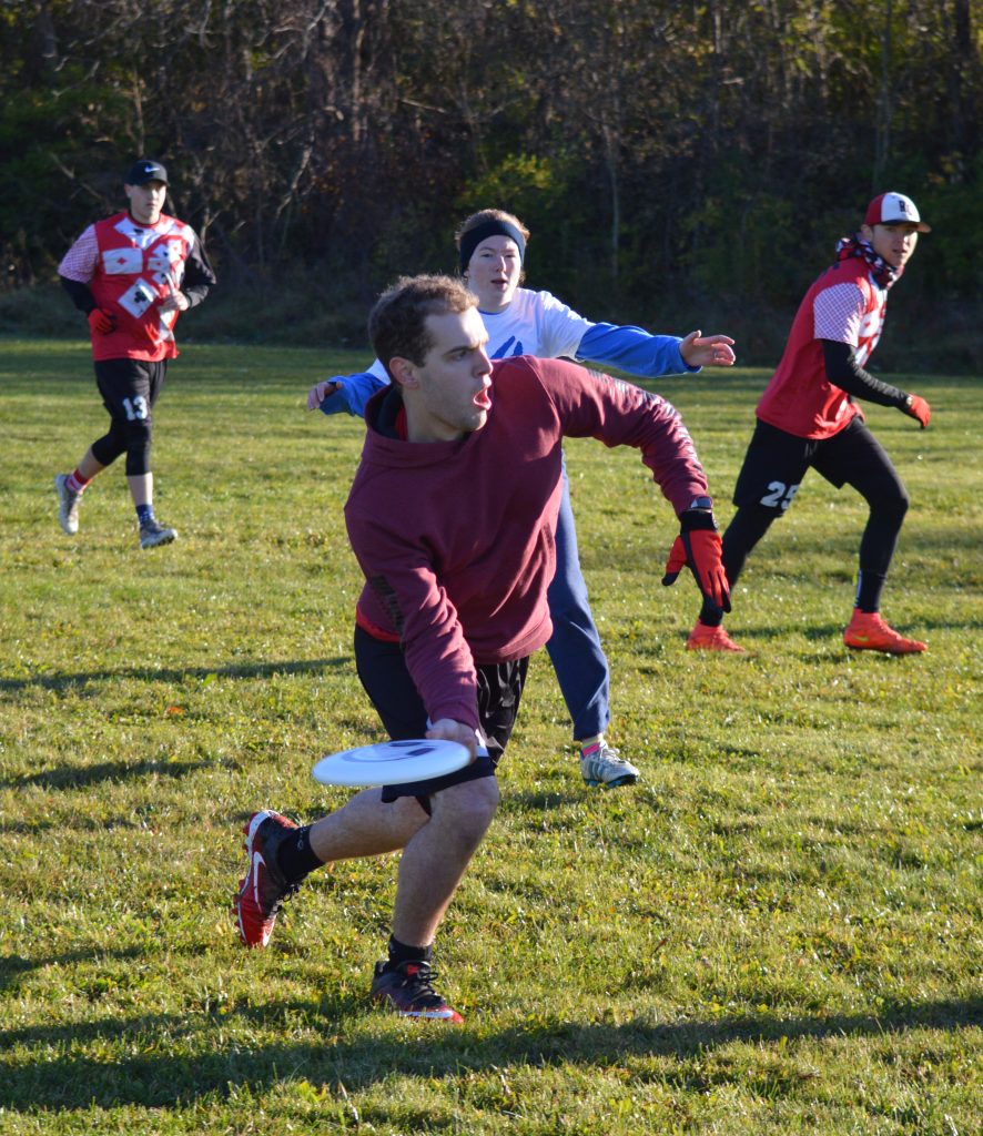 Ultimate Frisbee at UIndy – The Reflector